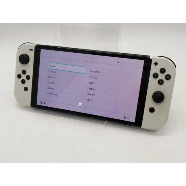 ■分類：据置ゲーム機■ランク：ランクC■メーカー：Nintendo■製造番号：XTJ50329387733■備考：状態：本体とコントローラーにスレ・テカリ・汚れあり 付属品：箱、印刷物、HDMIケーブル、グリップ、ストラップx2、ドック、ジ...