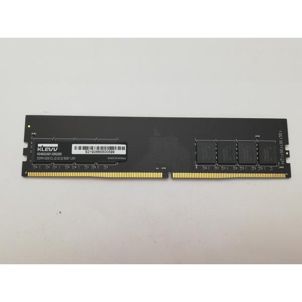 ■分類：メモリー■ランク：中古■メーカー：DDR4■製造番号：EC 0782/0599/0780■備考：※在庫複数品の為、画像はイメージです。 ESSENCORE/KLEVV 片面計8枚 付属品：本体のみ■保証期間：１週間■注意事項：お客様...