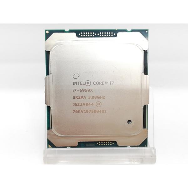 ■分類：CPU■ランク：中古■メーカー：Intel■製造番号：76RV197500481■備考：付属品：本体のみ■保証期間：１週間■注意事項：お客様のモニター発色の具合によって、実際の商品と色合いが異なる場合があります。