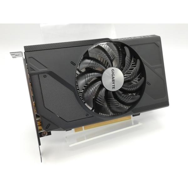 ■分類：ビデオボード■ランク：中古■メーカー：GIGABYTE■製造番号：SN242141011221■備考：背面ネジ部に一部封印シールあり状態：ブラケット表面薄いサビ付属品：箱、印刷物■保証期間：１週間■注意事項：お客様のモニター発色の具...