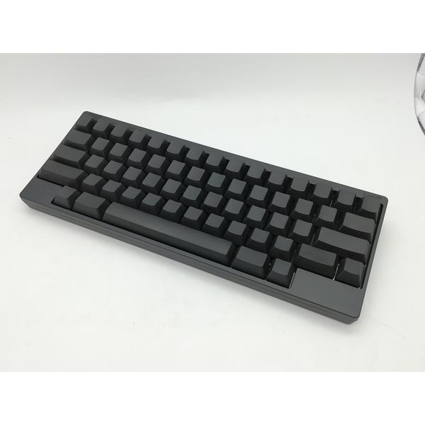 ■分類：パソコン用アクセサリー■ランク：中古■メーカー：PFU■製造番号：C1NL003450■備考：■キーボード/テンキーレス/US配列/静電容量無接点方式/45g/BT/有線状態：キートップスレ・キズ・テカリ、埃汚れ、外装細かいスレ付属...