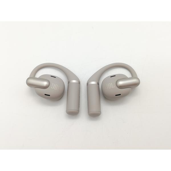 ■分類：ヘッドホン■ランク：ランクA■メーカー：JBL■製造番号：CI0065-HP0002010■備考：状態：充電ケースに薄いスレ。付属品：箱、印刷物。■保証期間：１ヶ月■注意事項：お客様のモニター発色の具合によって、実際の商品と色合いが...