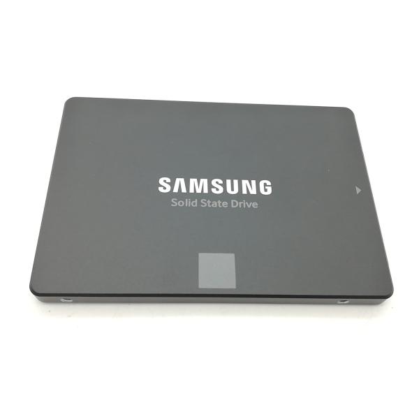 ■分類：SSD■ランク：中古■メーカー：SAMSUNG■製造番号：S2R9NX0JC20113F■備考：付属品：本体のみ■保証期間：１週間■注意事項：お客様のモニター発色の具合によって、実際の商品と色合いが異なる場合があります。