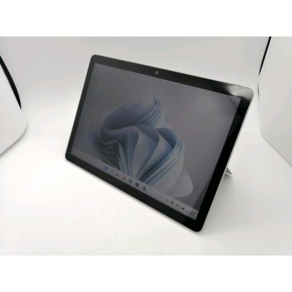 ■分類：Windowsタブレット■ランク：ランクC■メーカー：Microsoft■製造番号：0B33KTB220833F■備考：状態：筐体湾曲、画面中央色むら、外装にキズ 付属品：ACアダプタのみ ※officeなし■保証期間：１ヶ月■注意...
