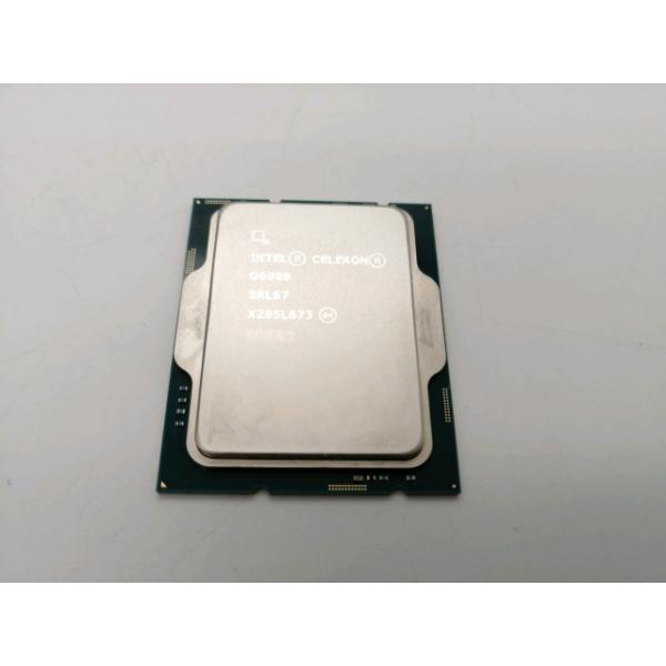 ■分類：CPU■ランク：中古■メーカー：Intel■製造番号：U2K58U4104424■備考：付属品：箱、印刷物、クーラー■保証期間：１週間■注意事項：お客様のモニター発色の具合によって、実際の商品と色合いが異なる場合があります。