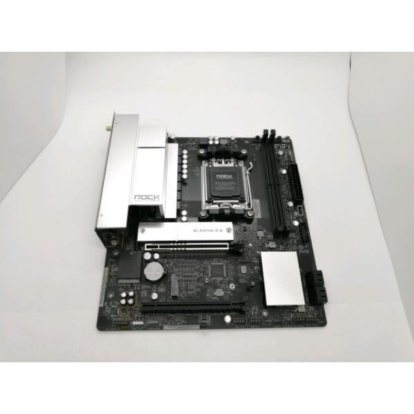 ■分類：マザーボード■ランク：中古■メーカー：ASRock■製造番号：K1M0XB102696■備考：●購入後、下記条件に該当する場合は返品・返金・交換の対象外。 (1)搭載予定のCPUと互換性がないBIOSだった。 (2)BIOSアップデ...
