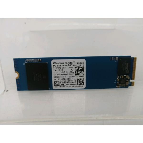 ■分類：SSD■ランク：中古■メーカー：各社■製造番号：22062M801337■備考：W.D. SDBPNPZ-256G-1006 A 付属品：本体のみ■保証期間：１週間■注意事項：お客様のモニター発色の具合によって、実際の商品と色合いが...
