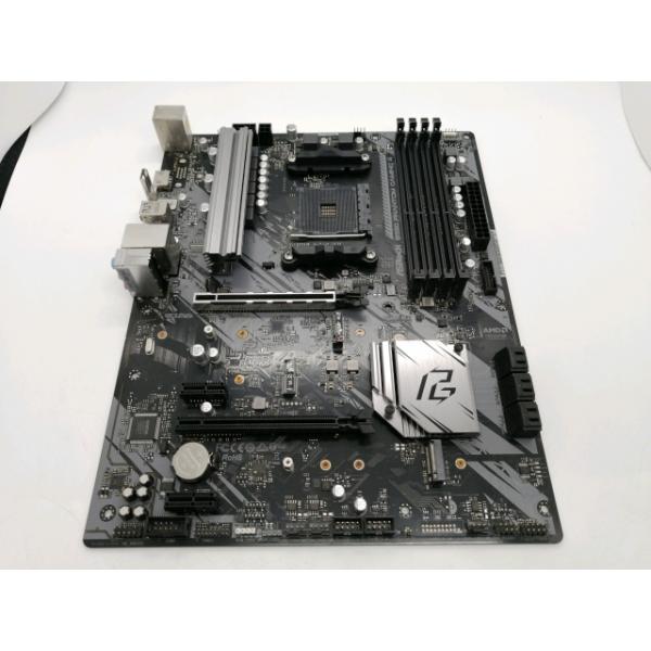 ■分類：マザーボード■ランク：中古■メーカー：ASRock■製造番号：D6M0XB177959■備考：●購入後、下記条件に該当する場合は返品・返金・交換の対象外。 (1)搭載予定のCPUと互換性がないBIOSだった。 (2)BIOSアップデ...