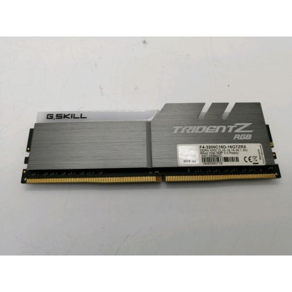 ■分類：メモリー■ランク：中古■メーカー：DDR4■製造番号：G.SKILL/TRIDENTZ 118■備考：G..SKILL TRIDENT Z RGB 付属品：本体のみ■保証期間：１週間■注意事項：お客様のモニター発色の具合によって、実...