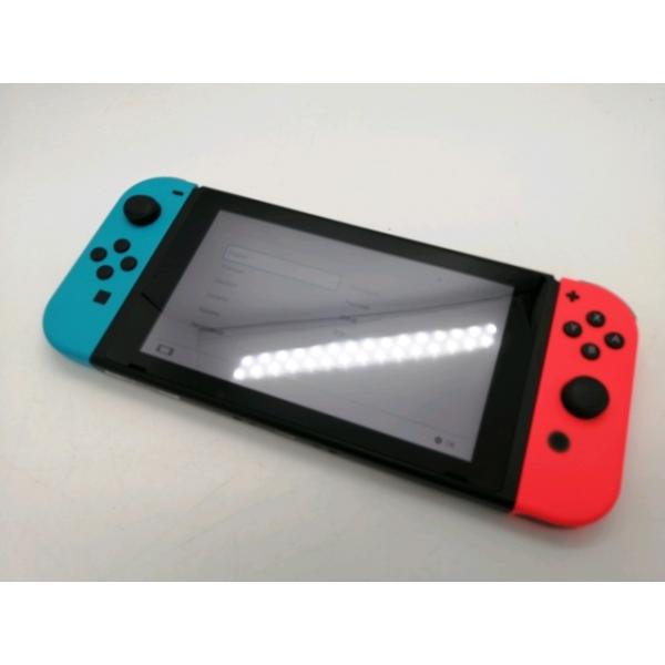 ■分類：据置ゲーム機■ランク：ランクC■メーカー：Nintendo■製造番号：XAJ10054793537■備考：状態：画面薄いキズ、本体とコントローラにキズスレ、コントローラーLのスティックラバー部分破損・右方向入力感度やや悪い ドック背...