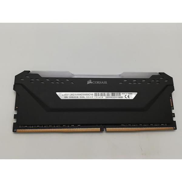 ■分類：メモリー■ランク：中古■メーカー：DDR4■製造番号：9685■備考：Corsair VENGEANCE RGB PRO ver.5.49■保証期間：１週間■注意事項：お客様のモニター発色の具合によって、実際の商品と色合いが異なる場...