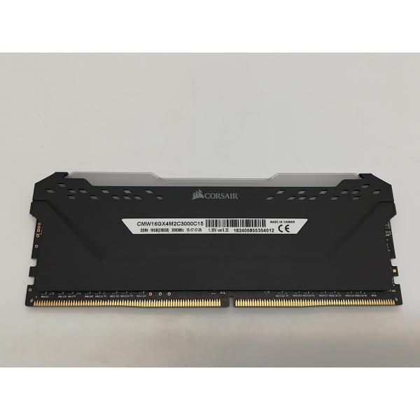 ■分類：メモリー■ランク：中古■メーカー：DDR4■製造番号：2166 4012■備考：Corsair VENGEANCE RGB PRO■保証期間：１週間■注意事項：お客様のモニター発色の具合によって、実際の商品と色合いが異なる場合があります。