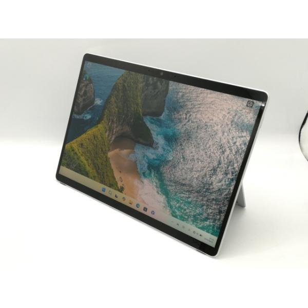 ■分類：Windowsタブレット■ランク：ランクB■メーカー：Microsoft■製造番号：0F00RED214901J■備考：状態：筐体全体にスレ、キックスタンド部に小キズあり、画面上部に変色あり 付属品：ACアダプタ・電源ケーブル■保証...