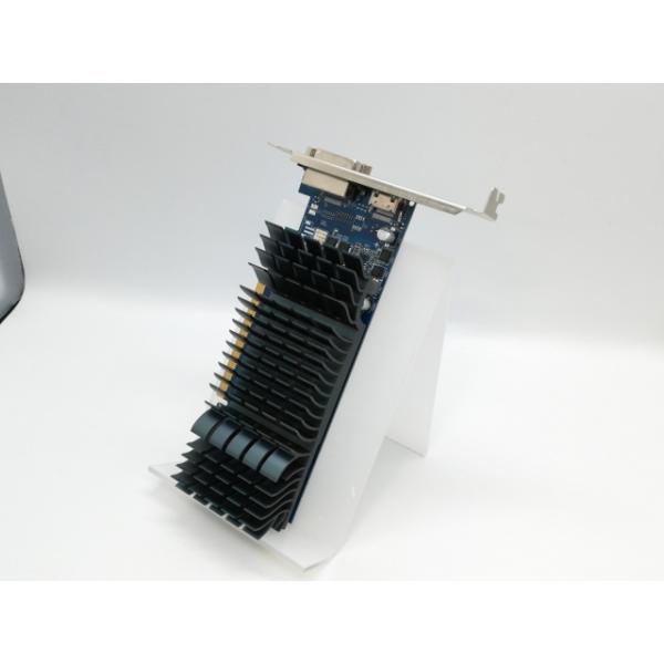 ■分類：ビデオボード■ランク：中古■メーカー：ASUS■製造番号：N4YVMX01P9726WN■備考：状態：ネジ部分にサビが有ります。付属品：本体のみ■保証期間：１週間■注意事項：お客様のモニター発色の具合によって、実際の商品と色合いが異...