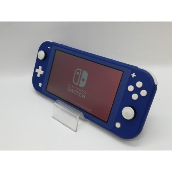 ■分類：携帯ゲーム機■ランク：ランクB■メーカー：Nintendo■製造番号：XJJ70025385000■備考：状態：液晶内にチリの混入、全体にスレがあります。 付属品：箱、印刷物、ACアダプタ■保証期間：１ヶ月■注意事項：お客様のモニタ...