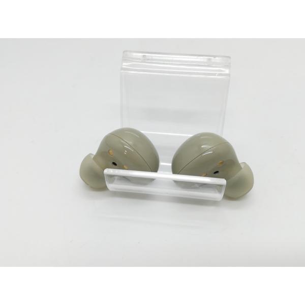 ■分類：ヘッドホン■ランク：ランクA■メーカー：SAMSUNG■製造番号：RF2R90A1W9F■備考：状態：使用に伴うスレが有ります。 付属品：充電ケーブル、イヤーピース、箱■保証期間：１ヶ月■注意事項：お客様のモニター発色の具合によって...