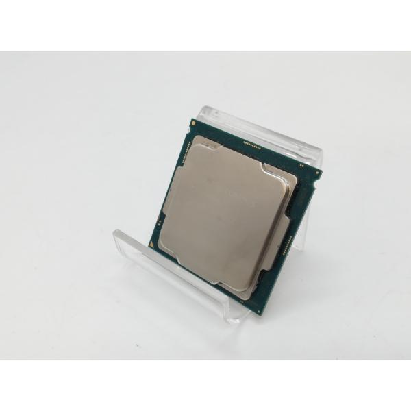■分類：CPU■ランク：中古■メーカー：Intel■製造番号：M7DE420302504■備考：付属品：箱、印刷物■保証期間：１週間■注意事項：お客様のモニター発色の具合によって、実際の商品と色合いが異なる場合があります。