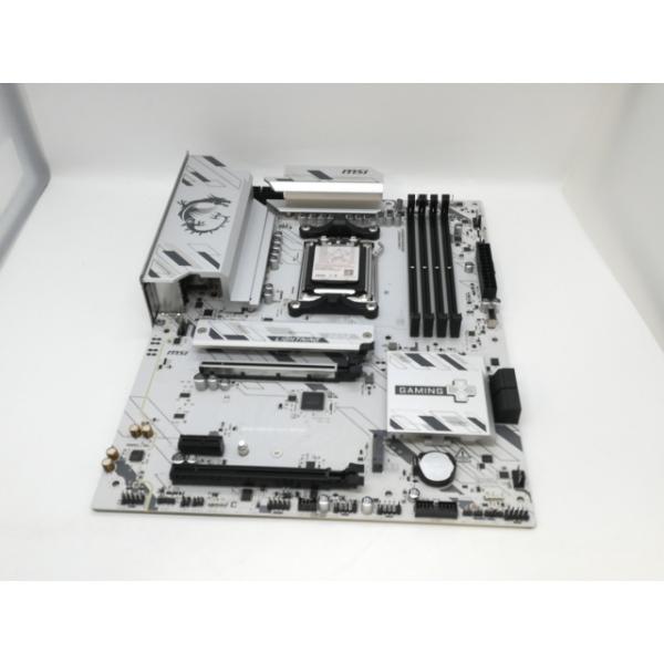 ■分類：マザーボード■ランク：中古■メーカー：MSI■製造番号：601-7E80-010B2601005441■備考：BIOS ver：E7E80AMSI.1A30付属品：箱、印刷物、Wi-Fiアンテナ、SATAケーブル、EZ M.2 Cl...