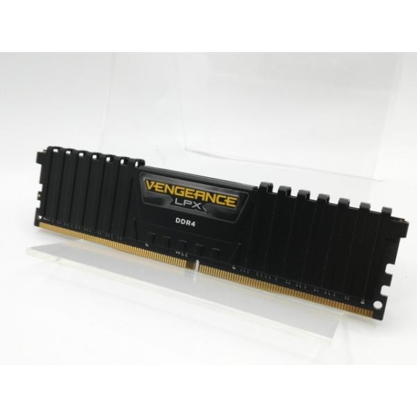 ■分類：メモリー■ランク：中古■メーカー：DDR4■備考：CORSAIR/VENGEANCE 付属品：本体のみ■保証期間：１週間■注意事項：お客様のモニター発色の具合によって、実際の商品と色合いが異なる場合があります。