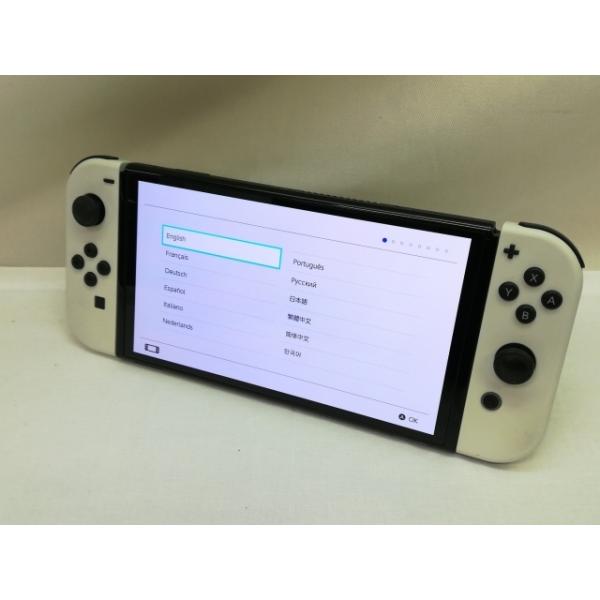 ■分類：据置ゲーム機■ランク：ランクC■メーカー：Nintendo■製造番号：XTJ10342616524■備考：状態：本体背面とコントローラーのボタン周りにスレ 付属品：箱、印刷物、HDMIケーブル、電源ケーブル、ドック(汚れ、変色、スレ...