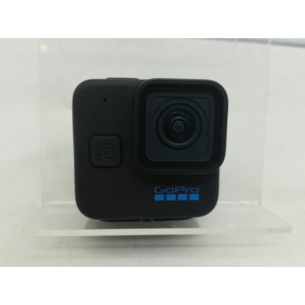 ■分類：ビデオカメラ■ランク：ランクA■メーカー：GoPro■製造番号：C3491124546434■備考：状態：前面スレあり 付属品：ポーチ、印刷物、充電ケーブル、サムスクリュー、粘着性ベースマウント、マウント用バックル■保証期間：１ヶ月...