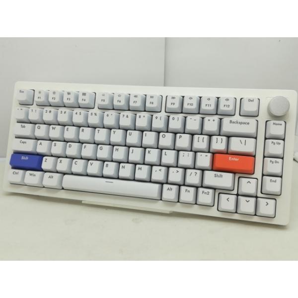 ■分類：パソコン用アクセサリー■ランク：中古■メーカー：DrunkDeer■製造番号：-■備考：状態：外装スレや変色・キートップテカリ、ゴム足スレあり付属品：箱、ケーブル、キートッププラー、交換用キー■保証期間：１週間■注意事項：お客様のモ...