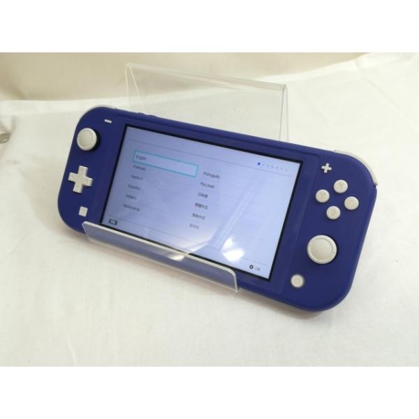 ■分類：携帯ゲーム機■ランク：ランクB■メーカー：Nintendo■製造番号：XJJ10020393105■備考：状態：外装キズあり付属品：AC■保証期間：１ヶ月■注意事項：お客様のモニター発色の具合によって、実際の商品と色合いが異なる場合...