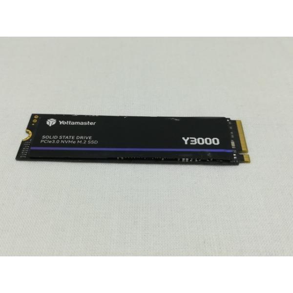 ■分類：SSD■ランク：中古■メーカー：各社■製造番号：2E2U-60E112■備考：メーカー：Yottamaster型番：Y3000付属品：本体のみ■保証期間：１週間■注意事項：お客様のモニター発色の具合によって、実際の商品と色合いが異な...