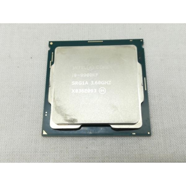 ■分類：CPU■ランク：中古■メーカー：Intel■製造番号：2418■備考：付属品：本体のみ■保証期間：１週間■注意事項：お客様のモニター発色の具合によって、実際の商品と色合いが異なる場合があります。