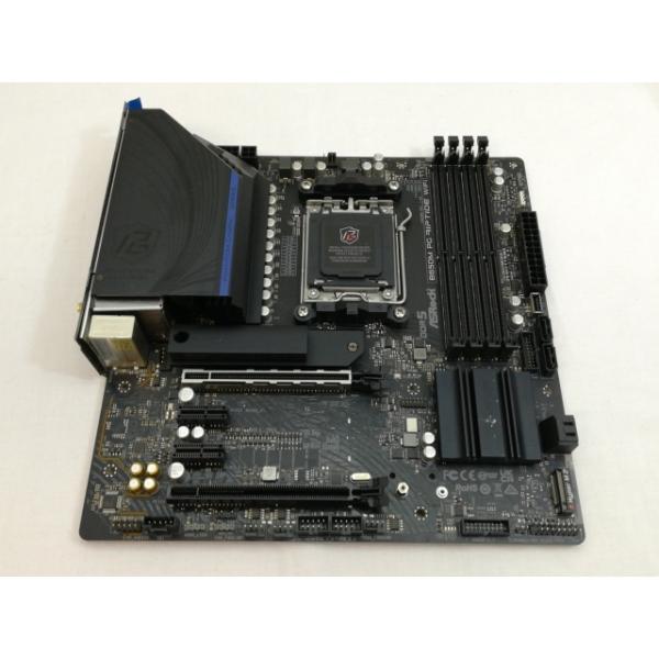 ■分類：マザーボード■ランク：中古■メーカー：ASRock■製造番号：GBM0XB192099■備考：BIOS ver：2.02状態：タバコ臭あり付属品：Wi-Fiアンテナ2本、SATAケーブル2本、M.2ネジ、印刷物、箱※内箱欠品■保証期...