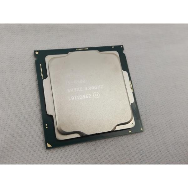 ■分類：CPU■ランク：中古■メーカー：Intel■製造番号：3270/1317■保証期間：１週間■注意事項：お客様のモニター発色の具合によって、実際の商品と色合いが異なる場合があります。