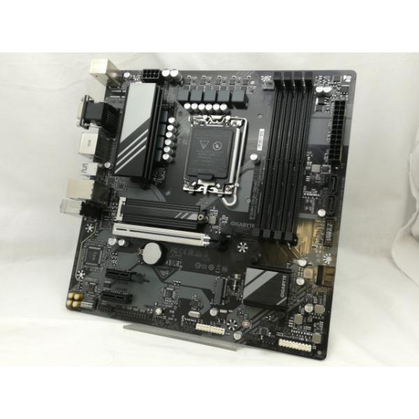 ■分類：マザーボード■ランク：中古■メーカー：GIGABYTE■製造番号：25426A026667■備考：BIOS ver：Ｆ5付属品：箱、印刷物、SATAケーブル、IOパネル、シール■保証期間：１週間■注意事項：お客様のモニター発色の具合...