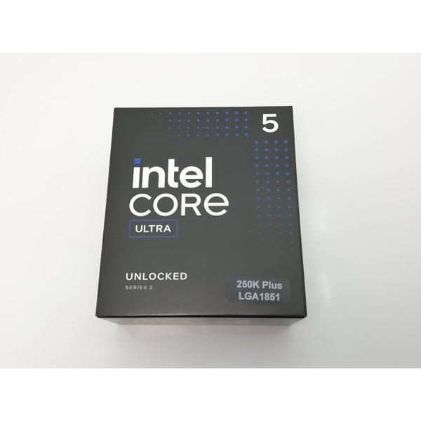 ■分類：CPU■ランク：未使用■メーカー：Intel■製造番号：86KC157602459■備考：★未使用・未開封★■保証期間：１週間■注意事項：お客様のモニター発色の具合によって、実際の商品と色合いが異なる場合があります。