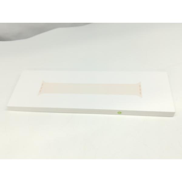 ■分類：ウェアラブル端末■ランク：未使用■メーカー：Apple■製造番号：G9G527402P■備考：状態：★未使用・未開封★ Appleサポートサイト 購入日表示：記載なし ※表示内容は変動する場合があります。■保証期間：３ヶ月■注意事項...