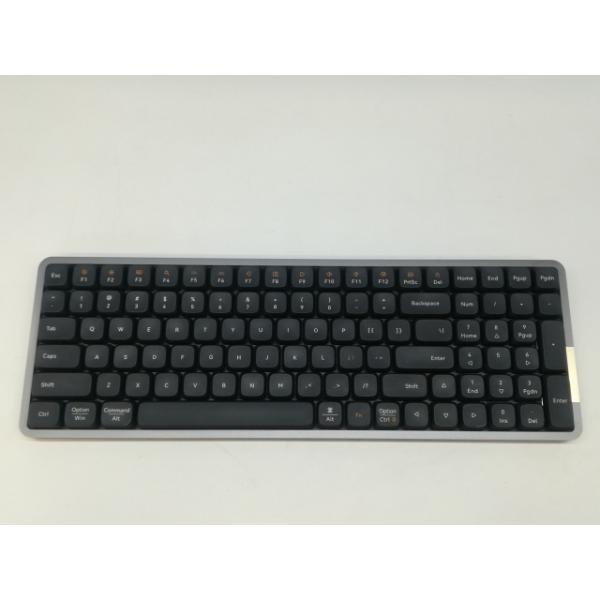 ■分類：パソコン用アクセサリー■ランク：中古■メーカー：Lofree■製造番号：AA2410OE91901561■備考：状態：キーボードに軽度なテカリあり 付属品：箱、冊子、USBケーブル■保証期間：１週間■注意事項：お客様のモニター発色の...