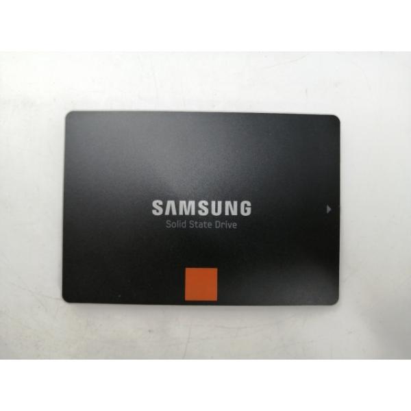 ■分類：SSD■ランク：中古■メーカー：SAMSUNG■製造番号：S14CNSAD122369P■備考：状態：ヘルス値：正常(80%)起動回数：4741回起動時間：10164時間付属品：本体のみ■保証期間：１週間■注意事項：お客様のモニター...