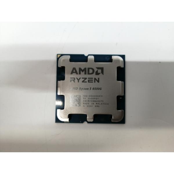 ■分類：CPU■ランク：中古■メーカー：AMD■製造番号：9ACM798N40275■備考：100-000000931付属品：箱、冊子、CPUクーラー■保証期間：１週間■注意事項：お客様のモニター発色の具合によって、実際の商品と色合いが異な...