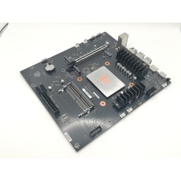 ■分類：マザーボード■ランク：中古■メーカー：MINISFORUM■製造番号：F1FXM794553B1010860■備考：BIOS ver：1.00状態良好の中古品付属品：箱、マニュアル、IOパネル、SATAケーブル×２■保証期間：１週間...