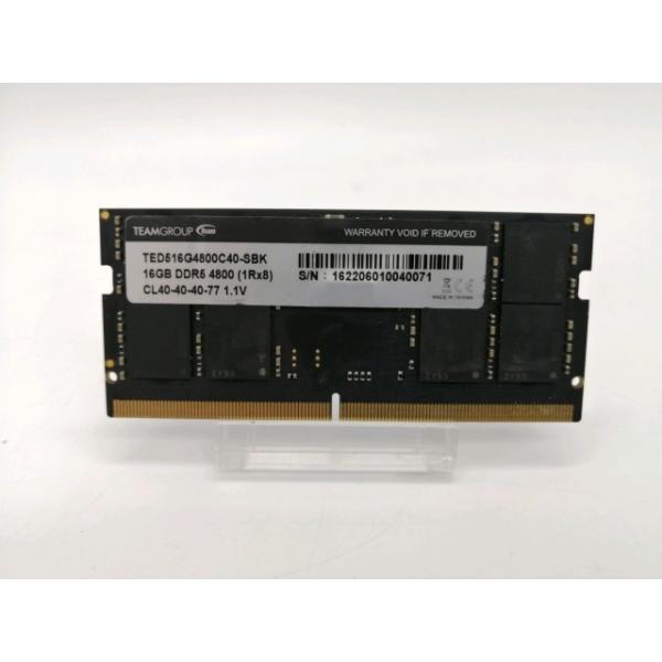 ■分類：メモリー■ランク：中古■メーカー：262PIN■製造番号：TE 0071■備考：TEAMGROUP 付属品：本体のみ■保証期間：１週間■注意事項：お客様のモニター発色の具合によって、実際の商品と色合いが異なる場合があります。