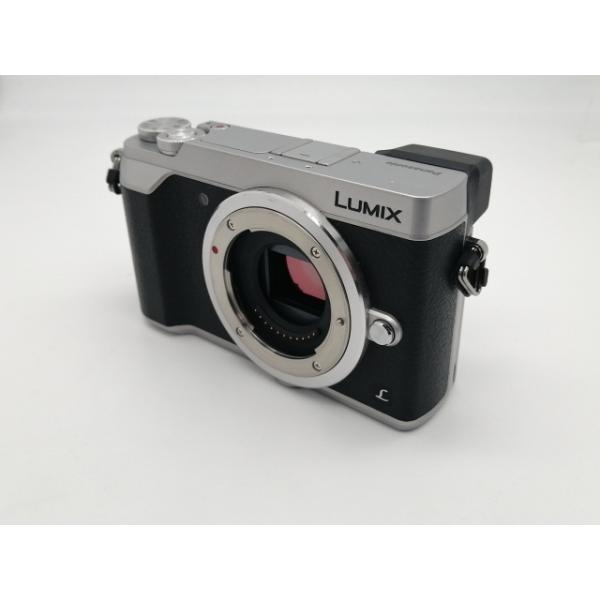 ■分類：デジタル一眼■ランク：ランクB■メーカー：Panasonic■製造番号：WG6FB007730■備考：状態：画面と外装にキズ、ファインダー内にホコリ混入(撮影支障無し)、液晶に色ムラ 付属品：バッテリー、ホットシューカバー、■保証期...