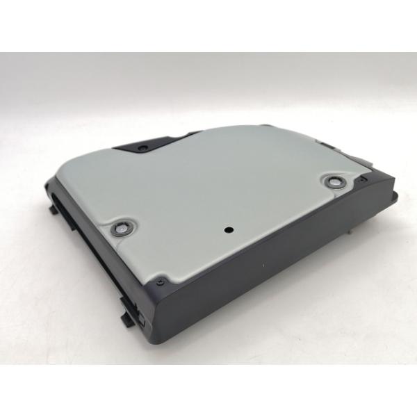 ■分類：ゲーム用周辺機器■ランク：ランクA■メーカー：SONY■製造番号：E15900XWV10525327■備考：状態：状態良好の中古商品。キズ、使用感はほとんどありません。付属品：箱、ディスクドライブ用カバー、横置き用フット、印刷物■保...