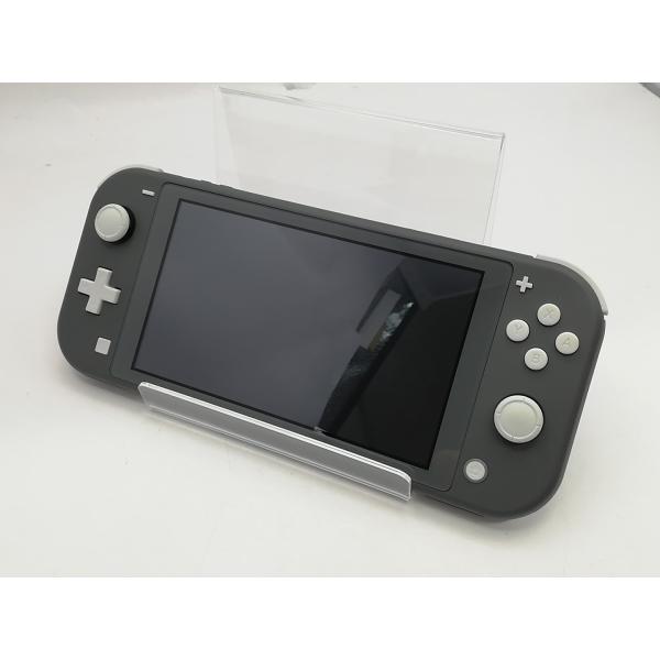 ■分類：携帯ゲーム機■ランク：ランクB■メーカー：Nintendo■製造番号：XJJ70020930656■備考：状態：画面縁にスレ/ZL、ZRボタン、Aボタンに着色汚れ/コントローラースティックスレ 付属品：箱、印刷物、ACアダプタ■保証...