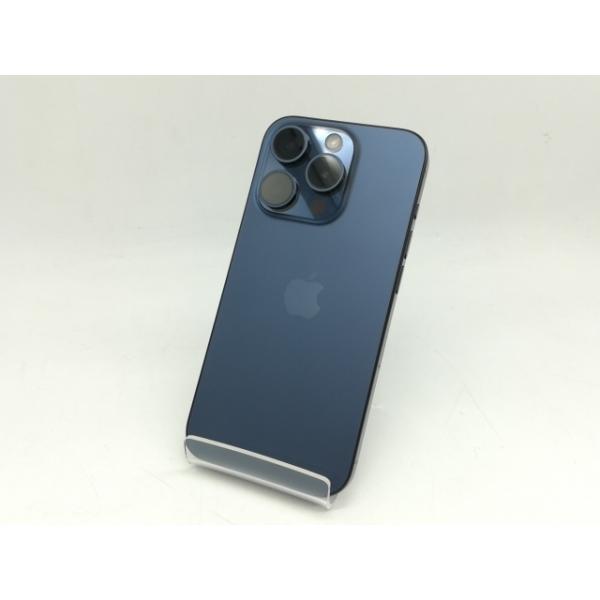 ■分類：iPhone■ランク：ランクC■メーカー：Apple■製造番号：355721795866575■備考：利用制限：○ OS：26.5 状態：画面上部に複数の薄キズ/フレーム全体に微細な塗装剥がれ、キズ多数/背面スレ、隙間に汚れ バッテ...