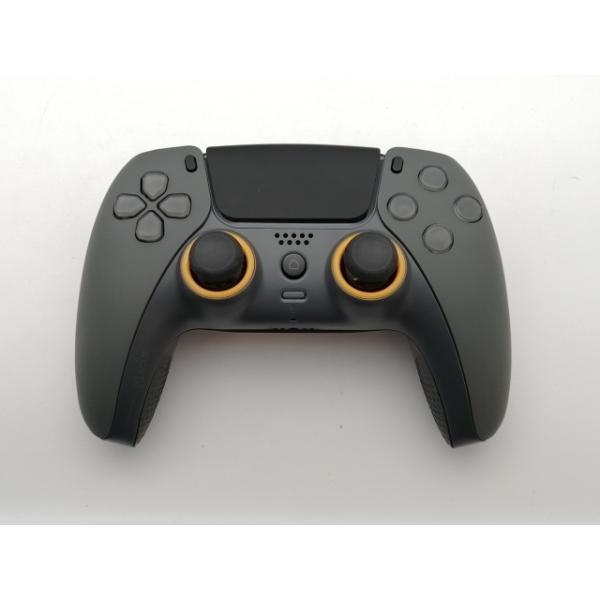 ■分類：ゲーム用周辺機器■ランク：ランクC■メーカー：SCUF■製造番号：AK8CFIZCT1A■備考：状態：本体・付属品にタバコ臭あり、ボディ全体にキズ・摩耗がございます。 付属品：キャリングケース、USBケーブル、印刷物、パドルスティッ...