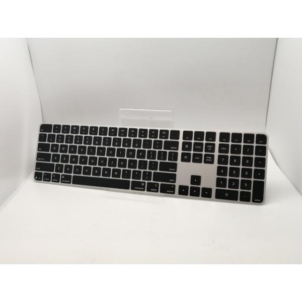 ■分類：Mac用周辺機器■ランク：中古■メーカー：Apple■製造番号：F0THDG02WGA0000M70■備考：※台湾販売モデル状態：スレがございます。付属品：箱、印刷物、充電ケーブル■保証期間：１週間■注意事項：お客様のモニター発色の...