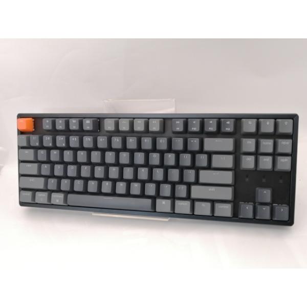 ■分類：パソコン用アクセサリー■ランク：中古■メーカー：Keychron■製造番号：2208K8C202237■備考：状態：目立つキズなく良好です。付属品：箱・印刷物・キーキャッププーラー・交換用キーキャップ・USB-A to USB Ty...