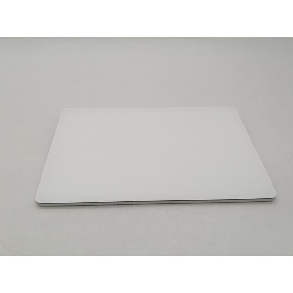 ■分類：Mac用周辺機器■ランク：中古■メーカー：Apple■製造番号：CC2014502S7J2Y1A2■備考：状態：側面スレ、背面スレ付属品：箱、冊子、ライトニングケーブル■保証期間：１週間■注意事項：お客様のモニター発色の具合によって...