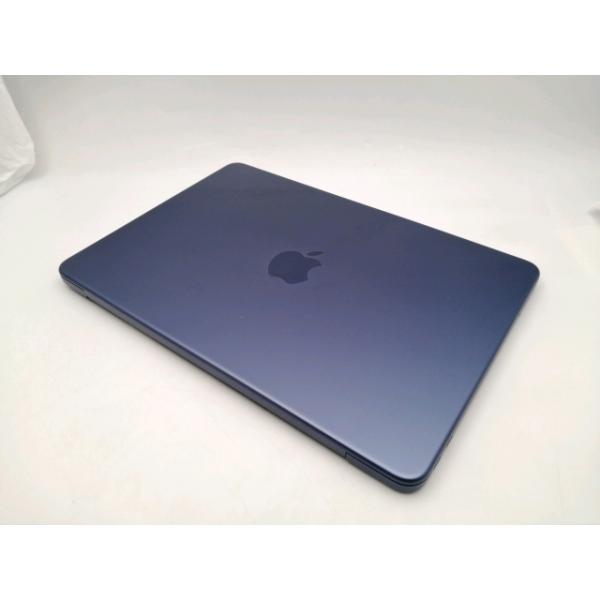 ■分類：Apple ノートパソコン■ランク：ランクA■メーカー：Apple■製造番号：LJ4D747GK2■備考：＜AppleSilicon＞ OS:macOS Tahoe 26 バッテリー充放電回数：12回/最大容量：100%（08月時点...