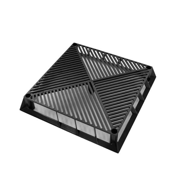 ■DAIMと大人気Youtuberカーメン君とのコラボ商品！■特徴ブラックベースはスタイリッシュでおしゃれなデザインの鉢スタンドです。通気性が良く、植物の根腐れを防ぎます！四隅に支柱を設置可能！つる性植物な■本体サイズ27cm×27cm底面...