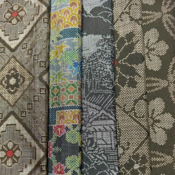 サイズ：１枚160mm×240mm以上枚　数：５枚素　材：正絹大島紬●「中古着物のほどき」ですので、多少のシミ・折り跡などがありますこと、ご了承ください。【送料についてのご注意】こちらの商品は日本郵便クリックポスト送料無料の商品です。配送方...
